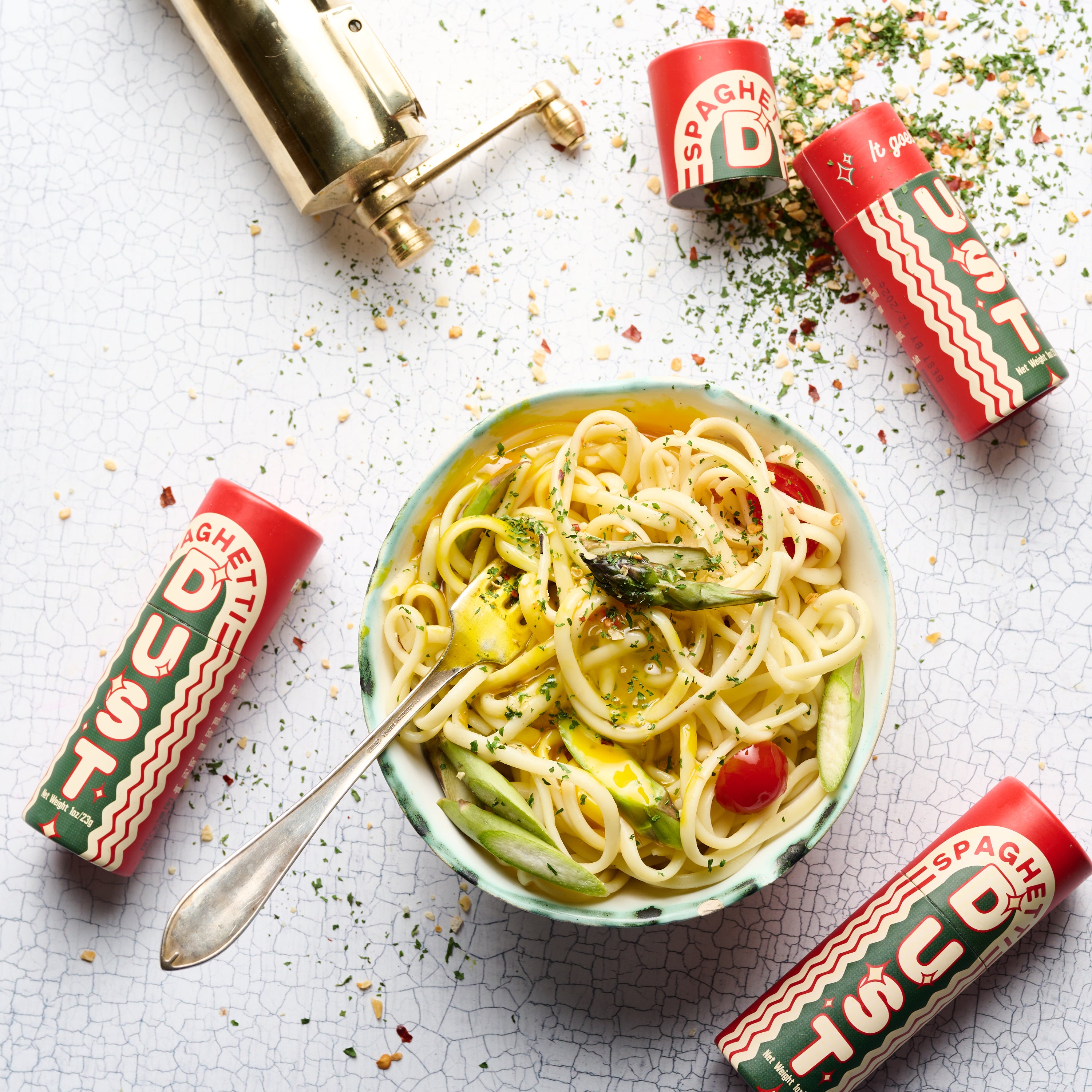 Spaghetti Dust – Blanche + Mimi