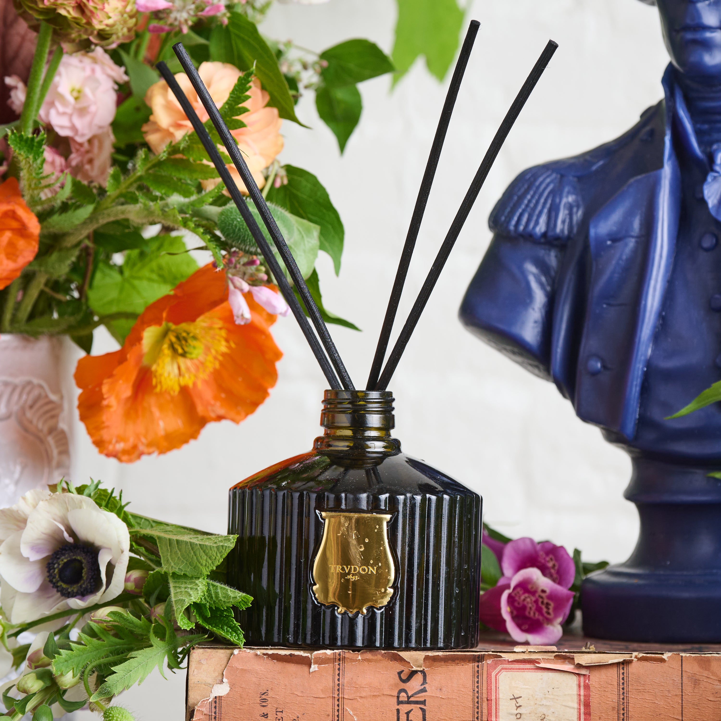 Cire Trudon Diffuser, France-Gabriel – Blanche + Mimi