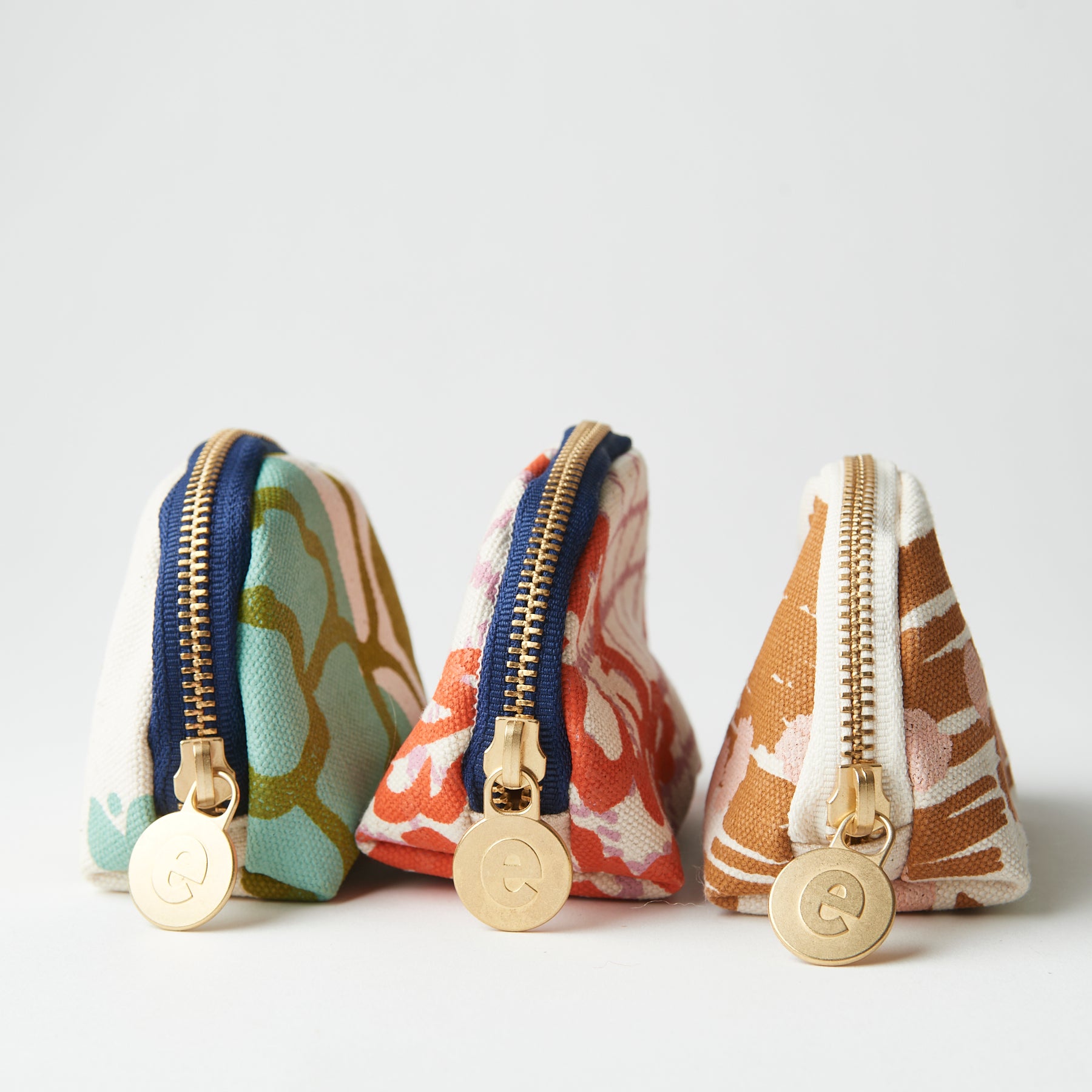 Erin Flett Clam Coin Purse – Blanche + Mimi